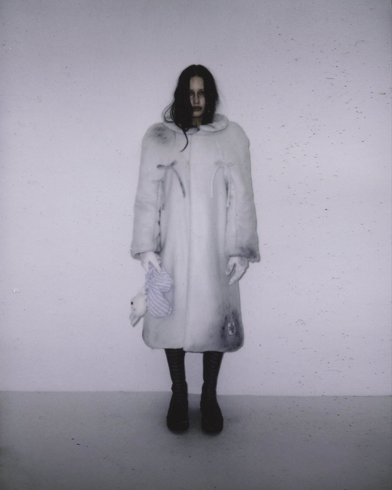 Ilona Psychosis Presents Second Collection at Paris Fashion