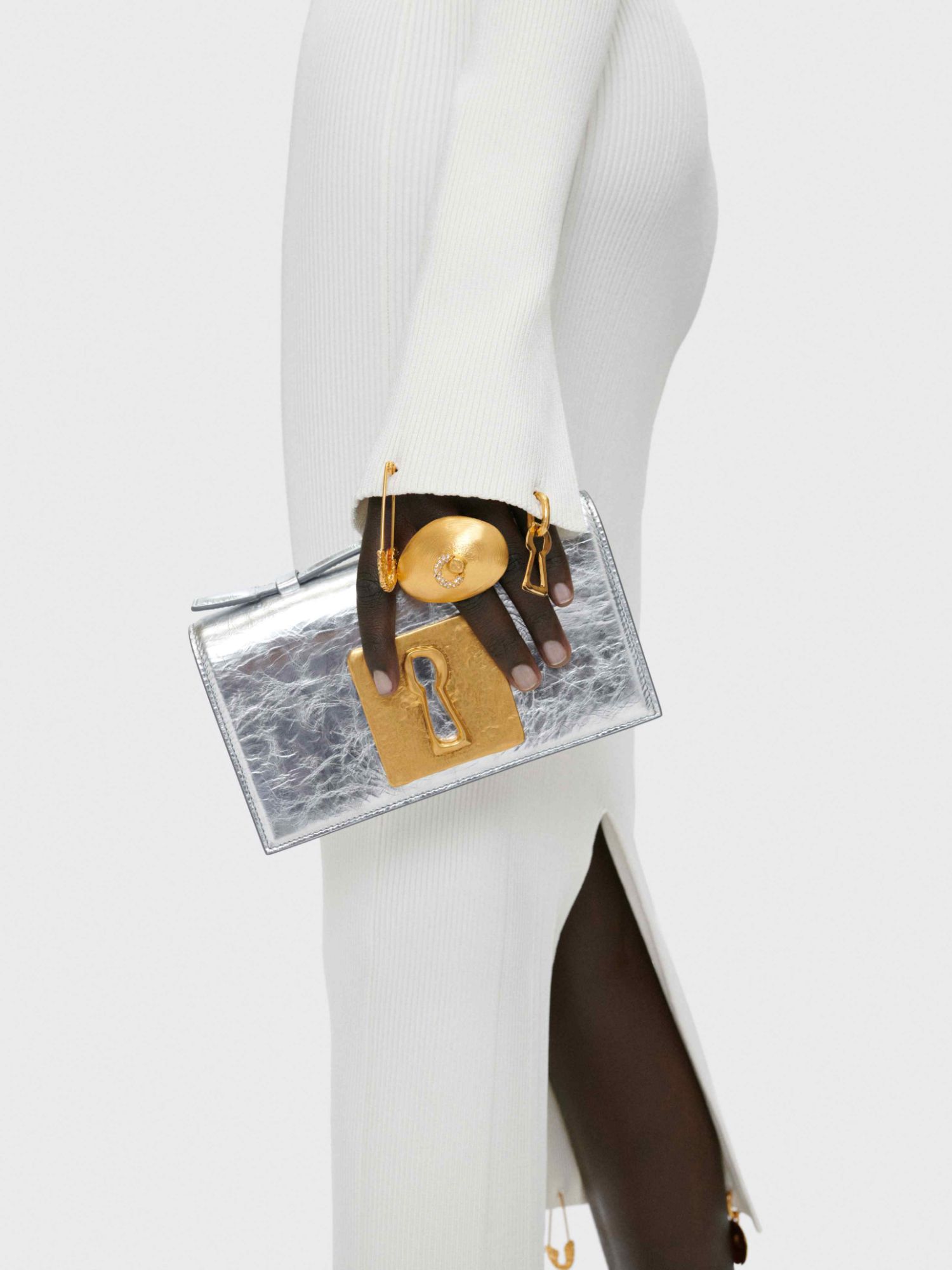 Schiaparelli Leather Good 25SS just launched